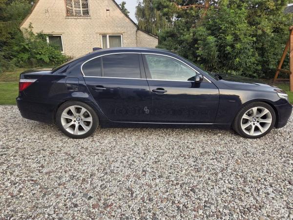 Blue BMW 520 2008 in Vilkaviskis, with an engine capacity of 2.00 L and mileage of 270 thousand km for 3000 €, photo 2 on AUTOMOTO.COM.LV