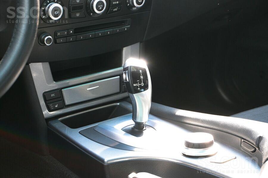 Zils BMW 520 2008 Rīga, ar dzinēja tilpumu 2.00 L un nobraukumu 245 tūkst. km par 5890 €, foto 9 vietnē AUTOMOTO.COM.LV