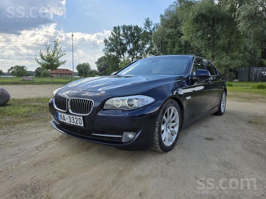 Zils BMW 520 2010 Rīga, ar dzinēja tilpumu 2.00 L un nobraukumu 280 tūkst. km par 8900 €, foto 1 vietnē AUTOMOTO.COM.LV