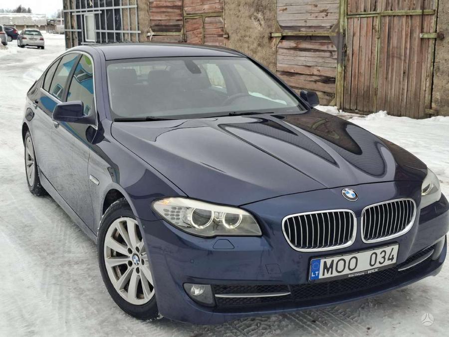 Zils BMW 520 2011 Šilutė, ar dzinēja tilpumu 2.00 L un nobraukumu 320 tūkst. km par 6999 €, foto 2 vietnē AUTOMOTO.COM.LV