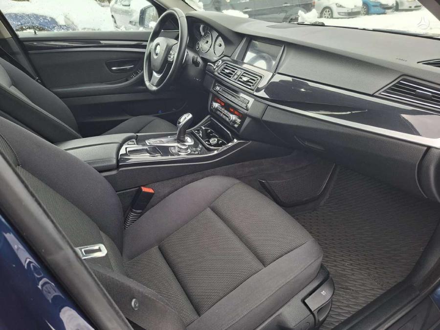 Zils BMW 520 2011 Šilutė, ar dzinēja tilpumu 2.00 L un nobraukumu 320 tūkst. km par 6999 €, foto 23 vietnē AUTOMOTO.COM.LV