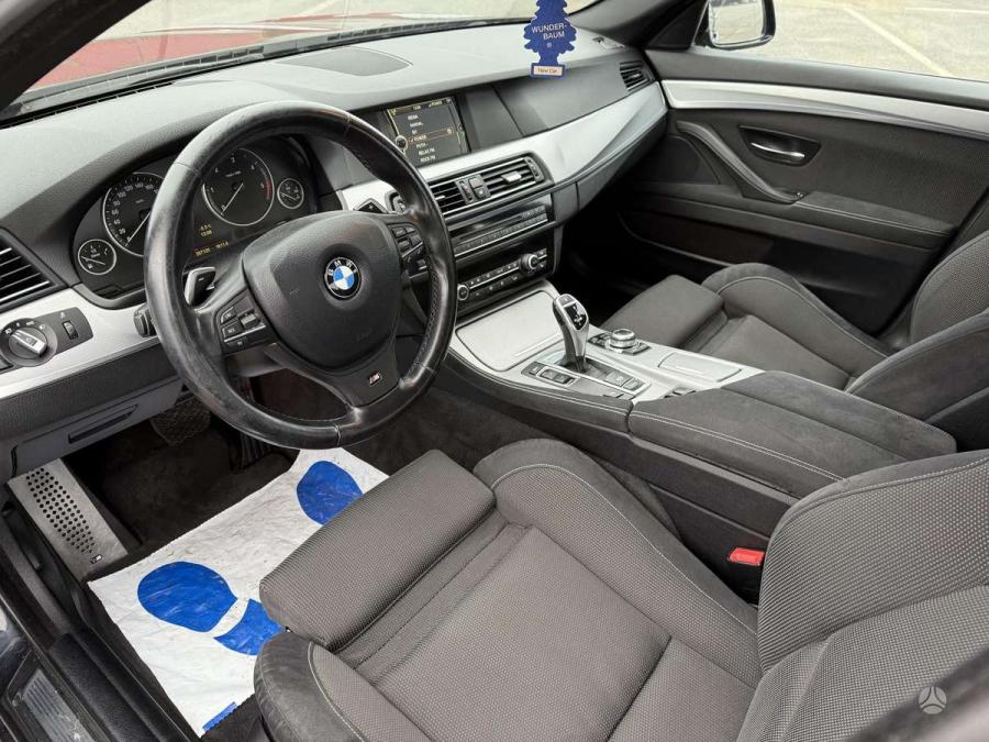 Blue BMW 520 2011 in Vilnius, with an engine capacity of 2.00 L and mileage of 304 thousand km for 9550 €, photo 6 on AUTOMOTO.COM.LV