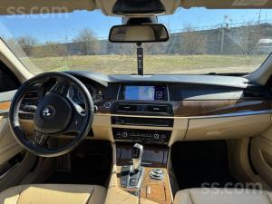 Zils BMW 520 2011 Rīga, ar dzinēja tilpumu 2.00 L un nobraukumu 312 tūkst. km par 7600 €, foto 8 vietnē AUTOMOTO.COM.LV