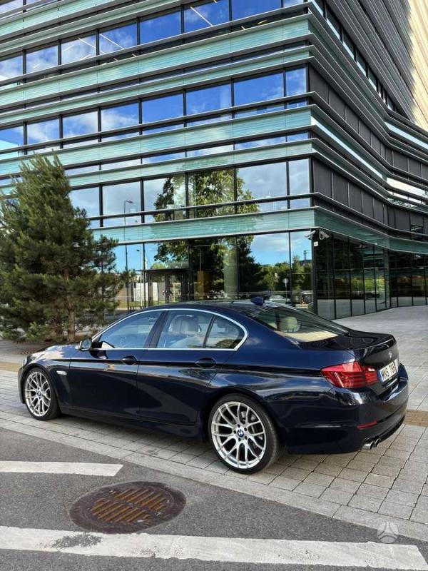 Blue BMW 520 2011 in Vilnius, with an engine capacity of 2.00 L and mileage of 326 thousand km for 8500 €, photo 1 on AUTOMOTO.COM.LV