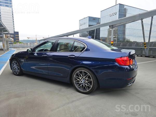 Zils BMW 520 2011 Viļņa, ar dzinēja tilpumu 2.00 L un nobraukumu 306 tūkst. km par 8999 €, foto 4 vietnē AUTOMOTO.COM.LV