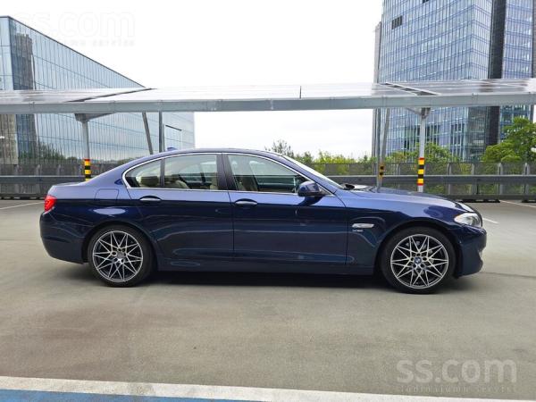 Zils BMW 520 2011 Viļņa, ar dzinēja tilpumu 2.00 L un nobraukumu 306 tūkst. km par 8999 €, foto 8 vietnē AUTOMOTO.COM.LV