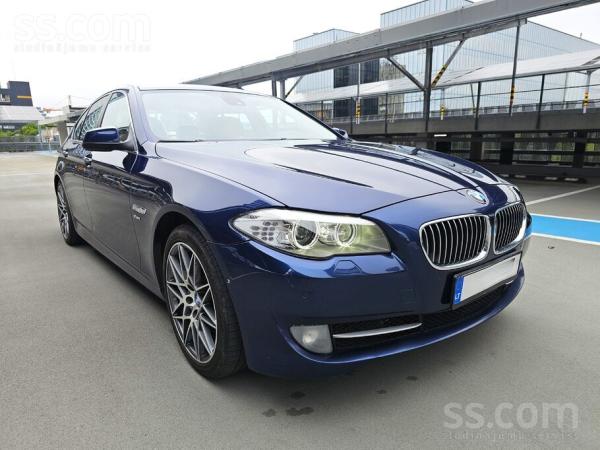Zils BMW 520 2011 Viļņa, ar dzinēja tilpumu 2.00 L un nobraukumu 306 tūkst. km par 8999 €, foto 9 vietnē AUTOMOTO.COM.LV