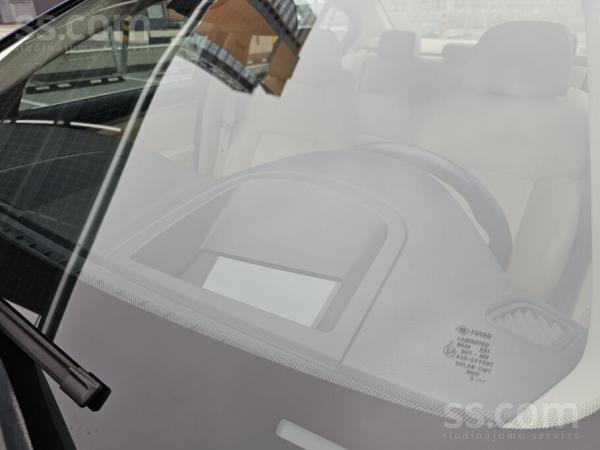 Zils BMW 520 2011 Viļņa, ar dzinēja tilpumu 2.00 L un nobraukumu 306 tūkst. km par 8999 €, foto 11 vietnē AUTOMOTO.COM.LV