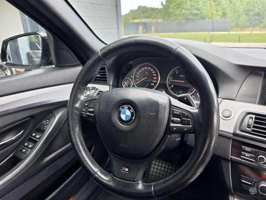 Blue BMW 520 2011 in Silute, with an engine capacity of 2.00 L and mileage of 238 thousand km for 8200 €, photo 19 on AUTOMOTO.COM.LV