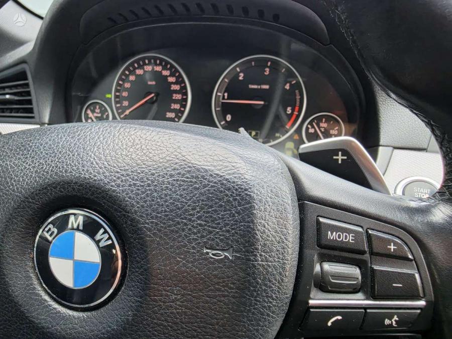 Blue BMW 520 2011 in Silute, with an engine capacity of 2.00 L and mileage of 238 thousand km for 8200 €, photo 20 on AUTOMOTO.COM.LV
