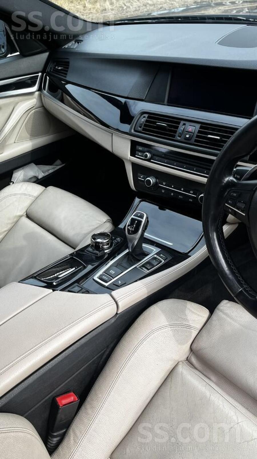 Blue BMW 520 2012 in Riga, with an engine capacity of 2.00 L and mileage of 280 thousand km for 4000 €, photo 14 on AUTOMOTO.COM.LV