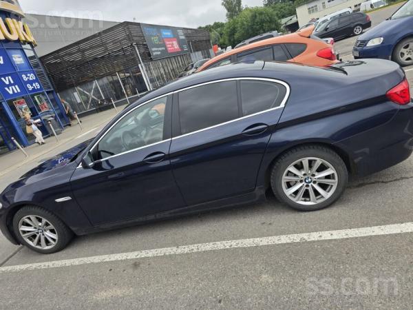 Zils BMW 520 2012 Gulbene, ar dzinēja tilpumu 2.00 L un nobraukumu 233 tūkst. km par 9995 €, foto 9 vietnē AUTOMOTO.COM.LV