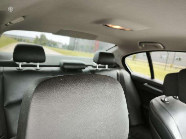 Zils BMW 520 2013 Telšiai, ar dzinēja tilpumu 2.00 L un nobraukumu 320 tūkst. km par 2400 €, foto 9 vietnē AUTOMOTO.COM.LV