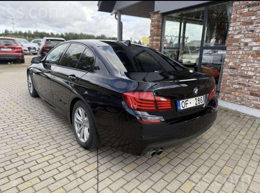 Zils BMW 520 2013 Talsi, ar dzinēja tilpumu 2.00 L un nobraukumu 275 tūkst. km par 11000 €, foto 5 vietnē AUTOMOTO.COM.LV