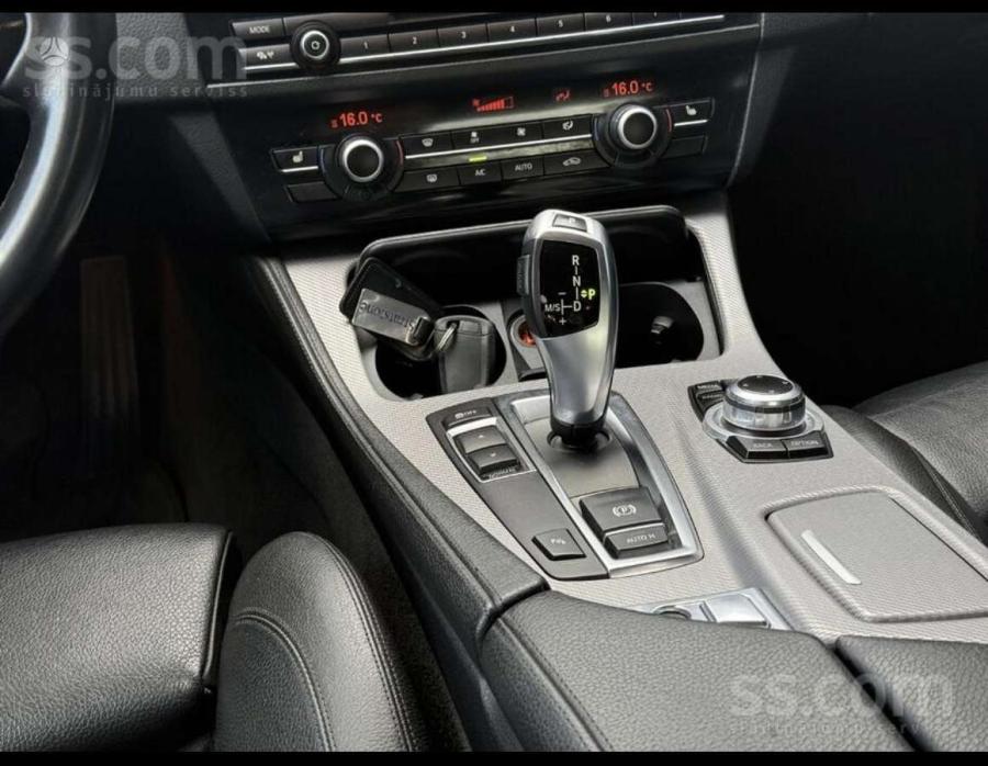 Zils BMW 520 2013 Talsi, ar dzinēja tilpumu 2.00 L un nobraukumu 275 tūkst. km par 11000 €, foto 6 vietnē AUTOMOTO.COM.LV