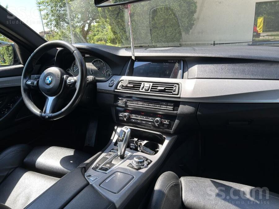 Zils BMW 520 2014 Talsi, ar dzinēja tilpumu 2.00 L un nobraukumu 264 tūkst. km par 12000 €, foto 5 vietnē AUTOMOTO.COM.LV