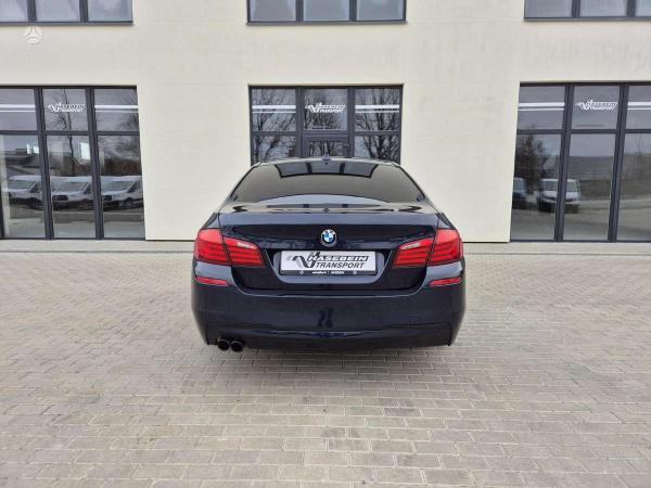 Blue BMW 520 2014 in Marijampole, with an engine capacity of 2.00 L and mileage of 253 thousand km for 10000 €, photo 5 on AUTOMOTO.COM.LV