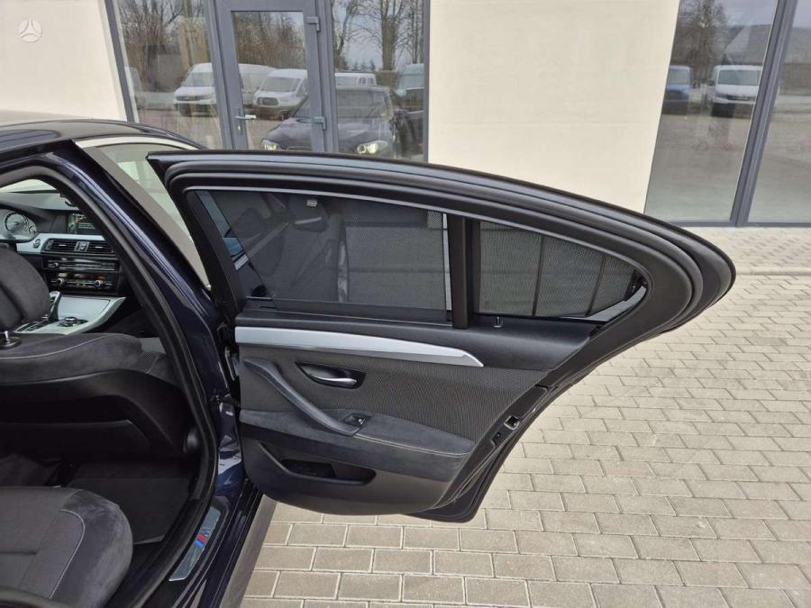 Zils BMW 520 2014 Marijampole, ar dzinēja tilpumu 2.00 L un nobraukumu 253 tūkst. km par 10000 €, foto 23 vietnē AUTOMOTO.COM.LV