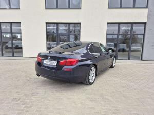 Blue BMW 520 2014 in Marijampole, with an engine capacity of 2.00 L and mileage of 253 thousand km for 9000 €, photo 6 on AUTOMOTO.COM.LV
