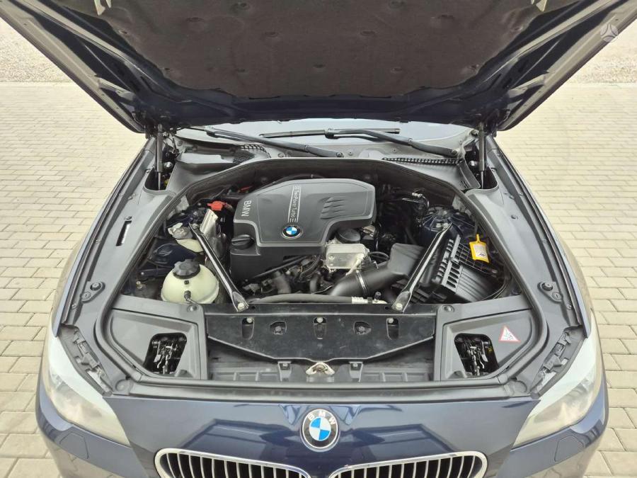 Blue BMW 520 2014 in Marijampole, with an engine capacity of 2.00 L and mileage of 253 thousand km for 9000 €, photo 27 on AUTOMOTO.COM.LV