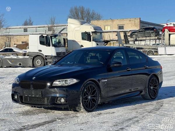 Zils BMW 520 2015 Tauragė, ar dzinēja tilpumu 2.00 L un nobraukumu 211 tūkst. km par 13200 €, foto 1 vietnē AUTOMOTO.COM.LV