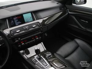 Zils BMW 520 2015 Viļņa, ar dzinēja tilpumu 2.00 L un nobraukumu 247 tūkst. km par 13399 €, foto 22 vietnē AUTOMOTO.COM.LV