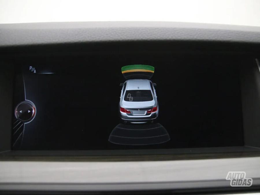 Zils BMW 520 2015 Viļņa, ar dzinēja tilpumu 2.00 L un nobraukumu 247 tūkst. km par 13399 €, foto 26 vietnē AUTOMOTO.COM.LV