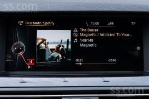 Blue BMW 520 2015 in Riga, with an engine capacity of 2.00 L and mileage of 153 thousand km for 14450 €, photo 12 on AUTOMOTO.COM.LV
