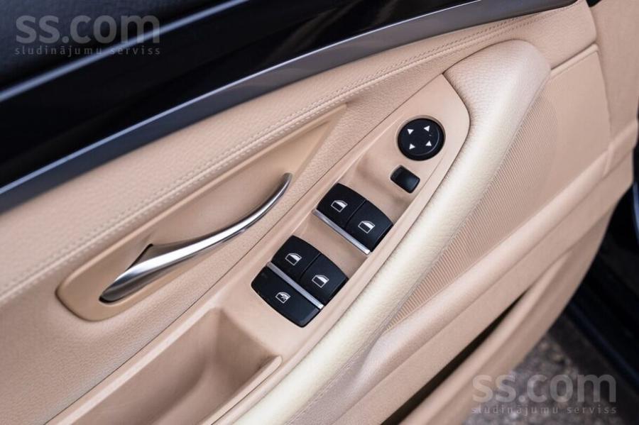 Blue BMW 520 2015 in Riga, with an engine capacity of 2.00 L and mileage of 153 thousand km for 14450 €, photo 16 on AUTOMOTO.COM.LV