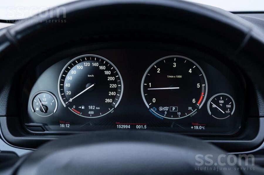 Blue BMW 520 2015 in Riga, with an engine capacity of 2.00 L and mileage of 153 thousand km for 14450 €, photo 22 on AUTOMOTO.COM.LV