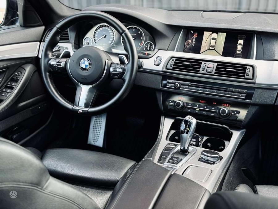 Blue BMW 520 2015 in Kaunas, with an engine capacity of 2.00 L and mileage of 240 thousand km for 14900 €, photo 3 on AUTOMOTO.COM.LV
