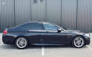 Blue BMW 520 2015 in Kaunas, with an engine capacity of 2.00 L and mileage of 240 thousand km for 14900 €, photo 11 on AUTOMOTO.COM.LV