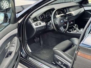Blue BMW 520 2015 in Kaunas, with an engine capacity of 2.00 L and mileage of 240 thousand km for 14900 €, photo 14 on AUTOMOTO.COM.LV