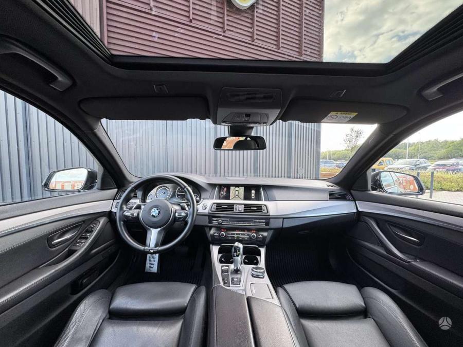 Blue BMW 520 2015 in Kaunas, with an engine capacity of 2.00 L and mileage of 240 thousand km for 14900 €, photo 20 on AUTOMOTO.COM.LV