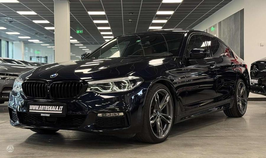 Blue BMW 520 2017 in Klaipeda, with an engine capacity of 2.00 L and mileage of 258 thousand km for 24900 €, photo 29 on AUTOMOTO.COM.LV
