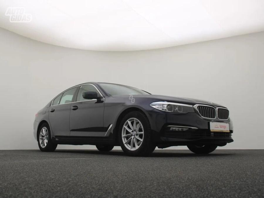 Blue BMW 520 2017 in Vilnius, with an engine capacity of 2.00 L and mileage of 230 thousand km for 18199 €, photo 11 on AUTOMOTO.COM.LV