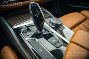 Zils BMW 520 2017 Rīga, ar dzinēja tilpumu 2.00 L un nobraukumu 271 tūkst. km par 16990 €, foto 9 vietnē AUTOMOTO.COM.LV