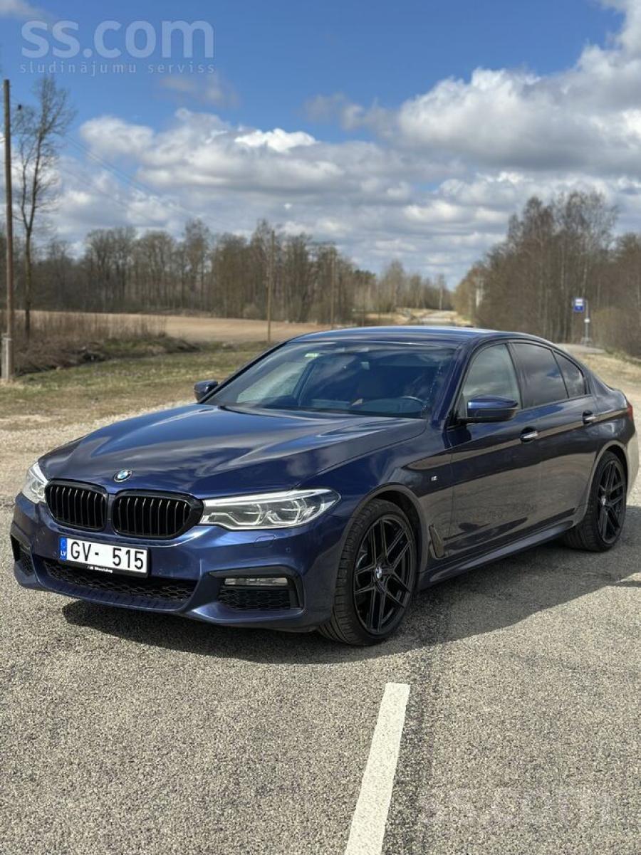 Blue BMW 520 2017 in Bauska, with an engine capacity of 2.00 L and mileage of 209 thousand km for 20500 €, photo 1 on AUTOMOTO.COM.LV