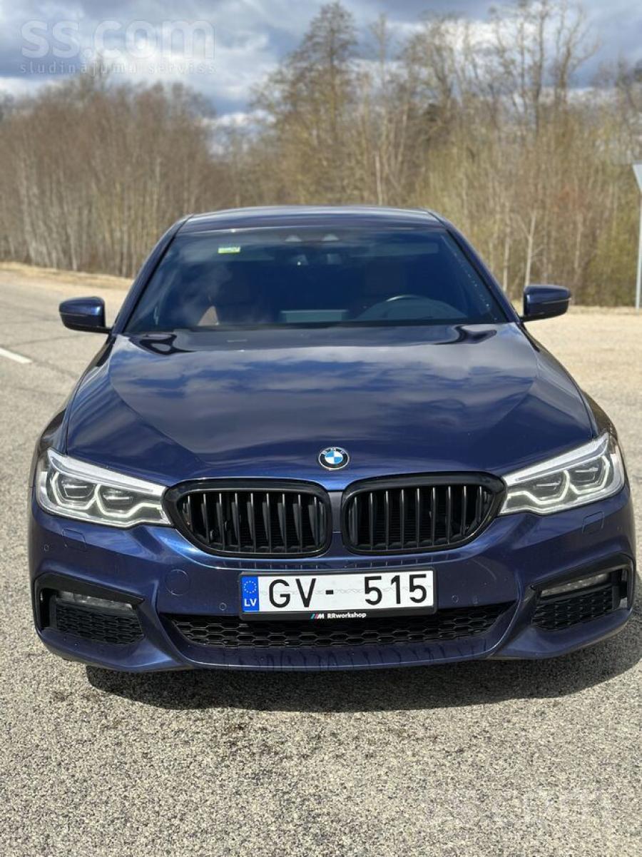 Blue BMW 520 2017 in Bauska, with an engine capacity of 2.00 L and mileage of 209 thousand km for 20500 €, photo 4 on AUTOMOTO.COM.LV