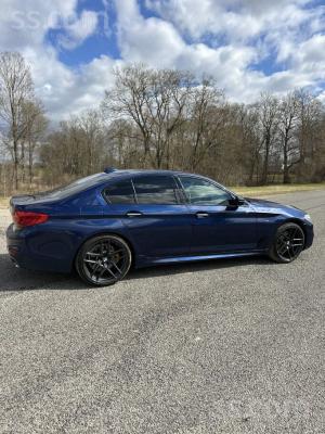 Blue BMW 520 2017 in Bauska, with an engine capacity of 2.00 L and mileage of 209 thousand km for 20500 €, photo 5 on AUTOMOTO.COM.LV
