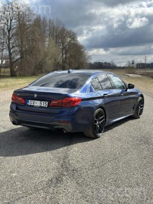 Blue BMW 520 2017 in Bauska, with an engine capacity of 2.00 L and mileage of 209 thousand km for 20500 €, photo 6 on AUTOMOTO.COM.LV