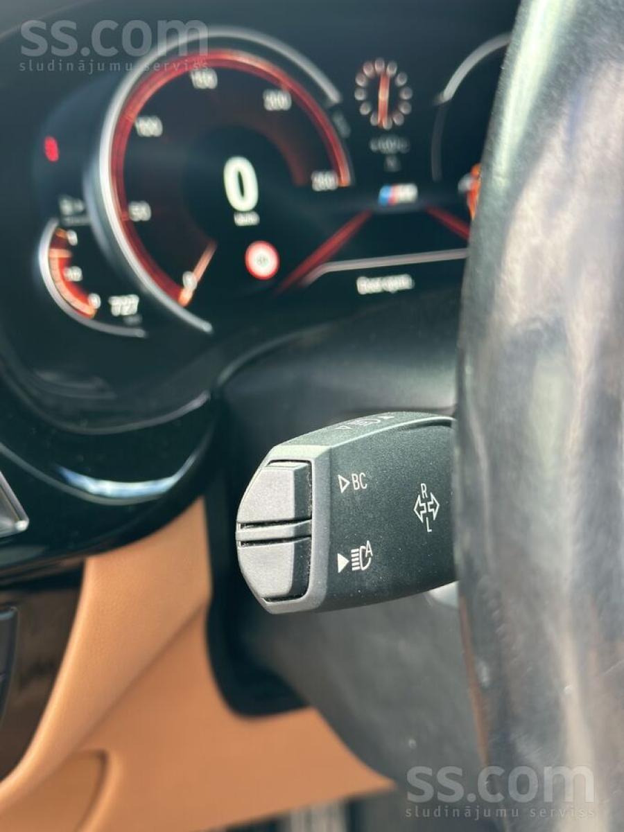 Blue BMW 520 2017 in Bauska, with an engine capacity of 2.00 L and mileage of 209 thousand km for 20500 €, photo 12 on AUTOMOTO.COM.LV