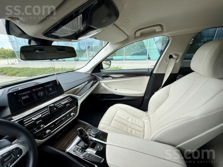 Blue BMW 520 2017 in Rezekne, with an engine capacity of 2.00 L and mileage of 181 thousand km for 22590 €, photo 21 on AUTOMOTO.COM.LV