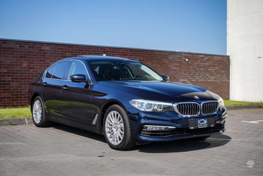 Blue BMW 520 2017 in Marijampole, with an engine capacity of 2.00 L and mileage of 104 thousand km for 16950 €, photo 1 on AUTOMOTO.COM.LV