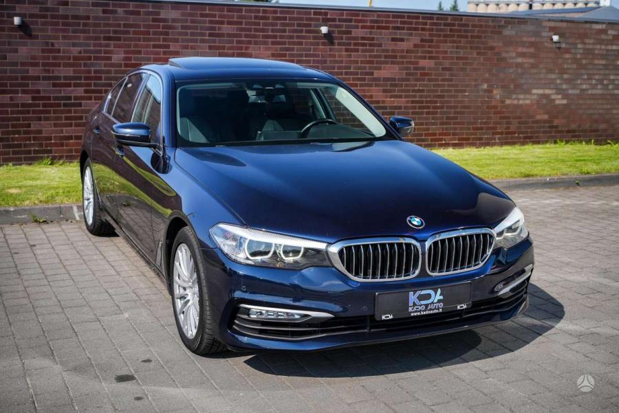 Blue BMW 520 2017 in Marijampole, with an engine capacity of 2.00 L and mileage of 104 thousand km for 16950 €, photo 3 on AUTOMOTO.COM.LV