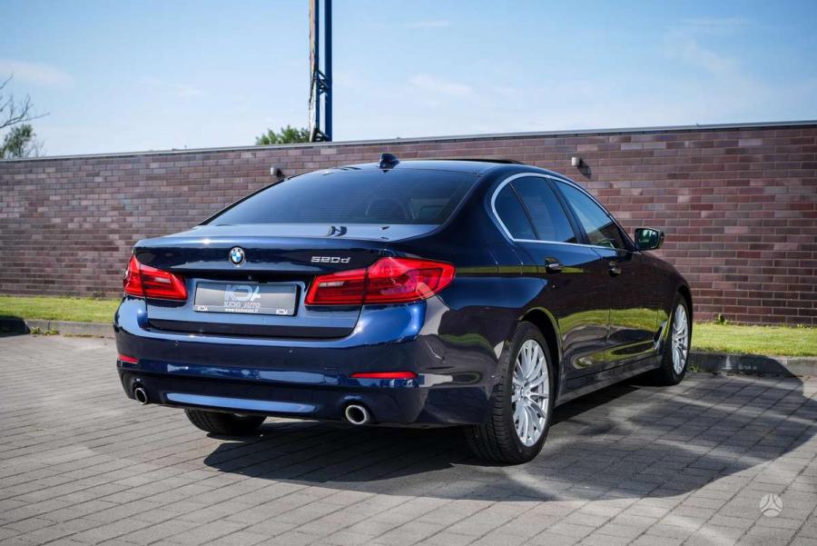 Blue BMW 520 2017 in Marijampole, with an engine capacity of 2.00 L and mileage of 104 thousand km for 16950 €, photo 14 on AUTOMOTO.COM.LV