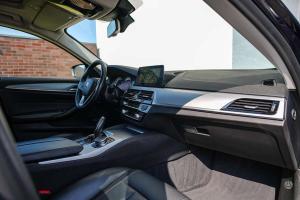 Blue BMW 520 2017 in Marijampole, with an engine capacity of 2.00 L and mileage of 104 thousand km for 16950 €, photo 39 on AUTOMOTO.COM.LV