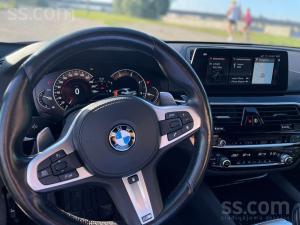 Zils BMW 520 2017 Rīga, ar dzinēja tilpumu 2.00 L un nobraukumu 125 tūkst. km par 21000 €, foto 7 vietnē AUTOMOTO.COM.LV