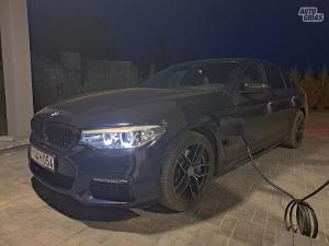 Blue BMW 520 2018 in Kupiskis, with an engine capacity of 2.00 L and mileage of 83 thousand km for 22500 €, photo 17 on AUTOMOTO.COM.LV