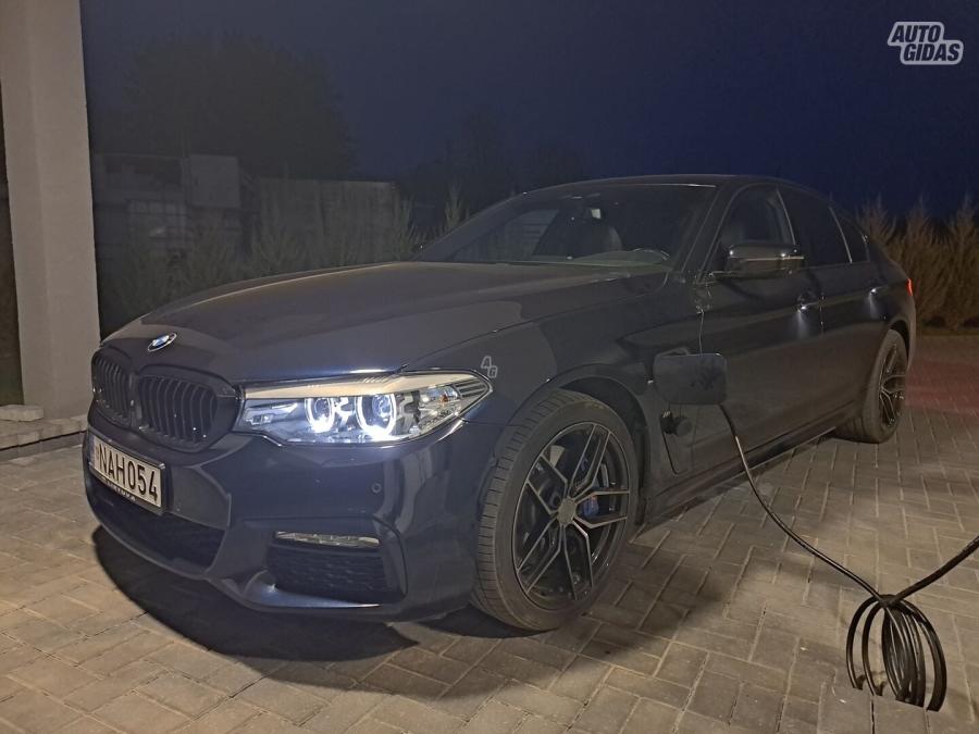 Blue BMW 520 2018 in Kupiskis, with an engine capacity of 2.00 L and mileage of 83 thousand km for 22500 €, photo 17 on AUTOMOTO.COM.LV